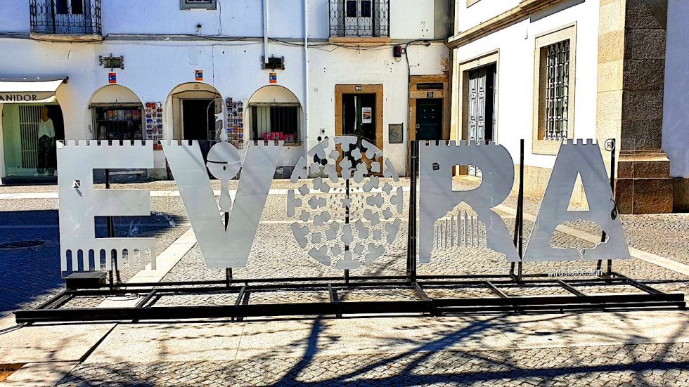 7 Highlights of Évora - The Motoroamers